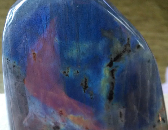 Aloha Crystals & Gems